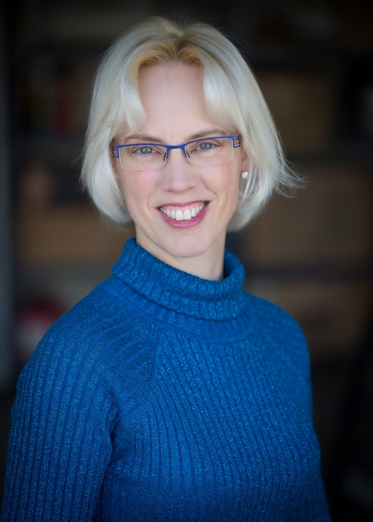 Amy Rogers’ Microes Series – A-Thrill-A-Week